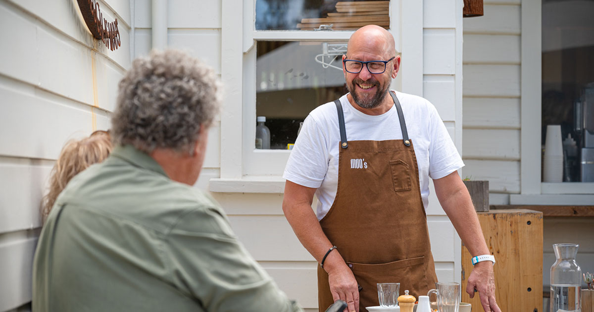 Hospitality awaits - Moo’s at Meeniyan | Bendigo Bank