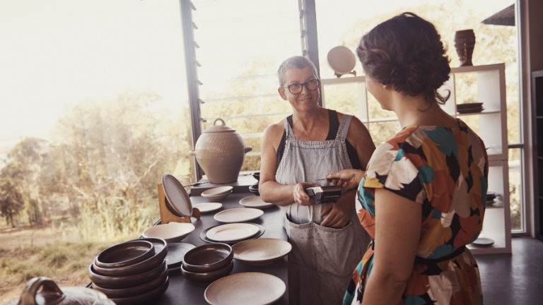 Debit Cards - Easy and secure access to your own money | Bendigo Bank